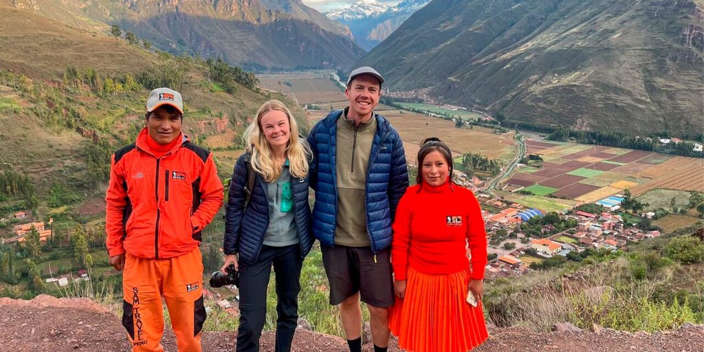 Empowering Women in Peru | Suntanable Travel in Peru